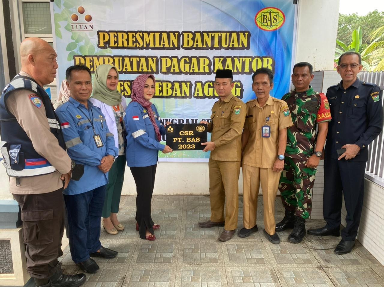 PT. Bara Anugrah Sejahtera (Titan Group) Held Free Medical Treatment ...